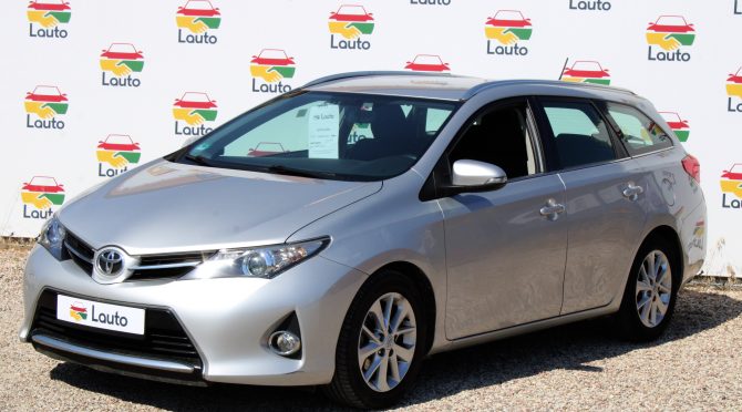 Automobiliai - https://lauto.lt/